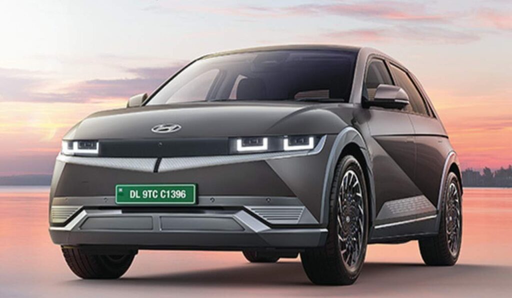 Hyundai Small Electric SUV जल्द होगी लॉन्च – Tesla जैसे फीचर्स के साथ ...